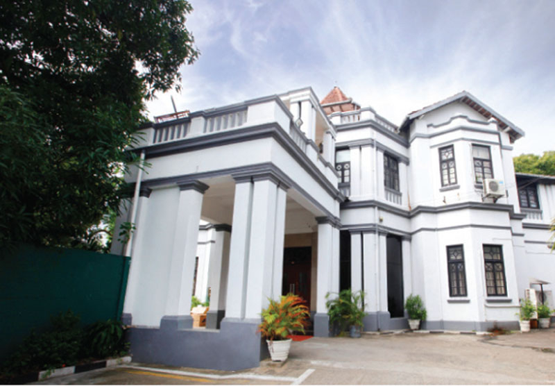 Peach Valley revamps for a new look and menu - Explore Sri Lanka