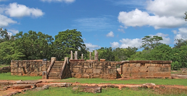 Horowpathana: The Legendary City of the Seven Sluices - Explore Sri Lanka