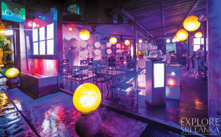 Lords Restaurant for an Entertaining Evening in Negombo - Explore Sri Lanka